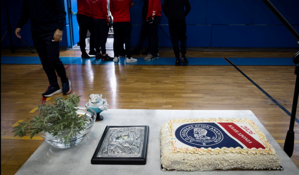 ΤΟ “ΜΕΛΙΣΣΙ” ΤΟΥ ΙΣΤΟΡΙΚΟΥ ΛΕΩΝΙΔΑ ΑΓ.ΑΝΑΡΓΥΡΩΝ ΕΚΟΨΕ ΤΗΝ ...