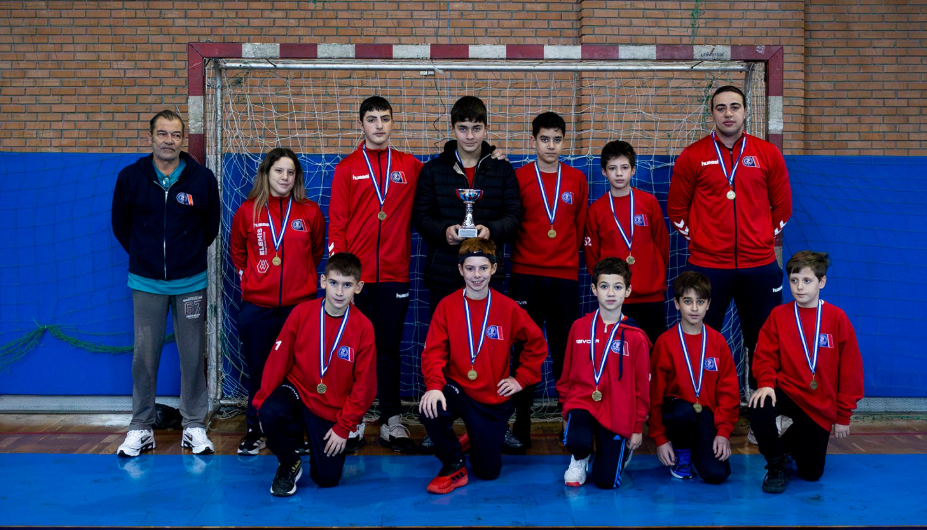 ΤΟ “ΜΕΛΙΣΣΙ” ΤΟΥ ΙΣΤΟΡΙΚΟΥ ΛΕΩΝΙΔΑ ΑΓ.ΑΝΑΡΓΥΡΩΝ ΕΚΟΨΕ ΤΗΝ ...